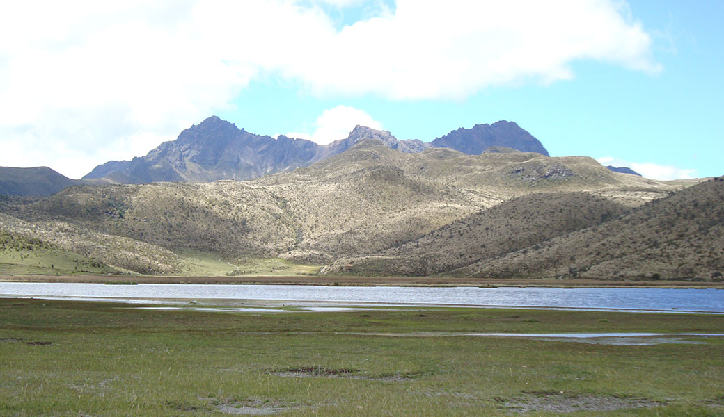 Hike Cotopaxi National Park | Ruminahui Volcano